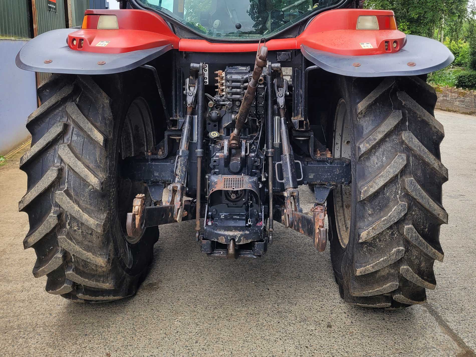 2006 Case MXU 125 (SOLD) - Short & Abbott Devon